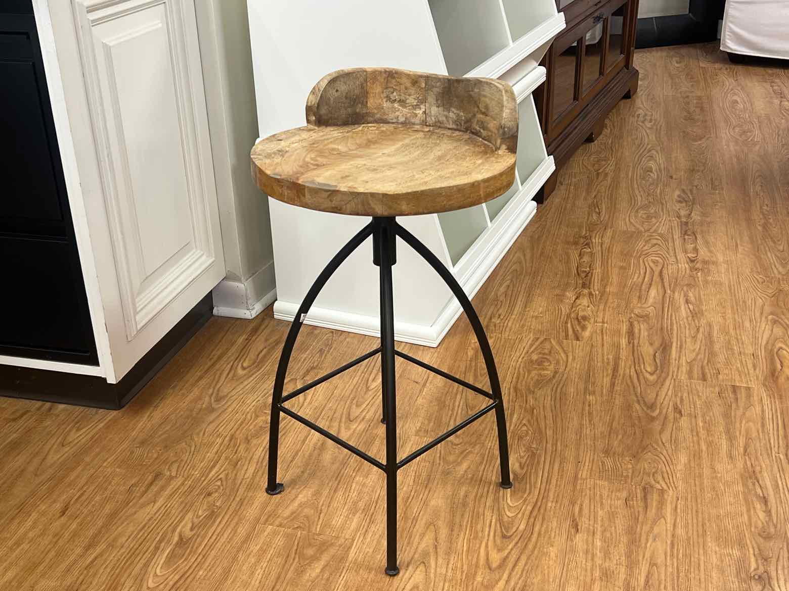 McGee & Co 'Johan' Counter Stool – Furniture Consignment Gallery