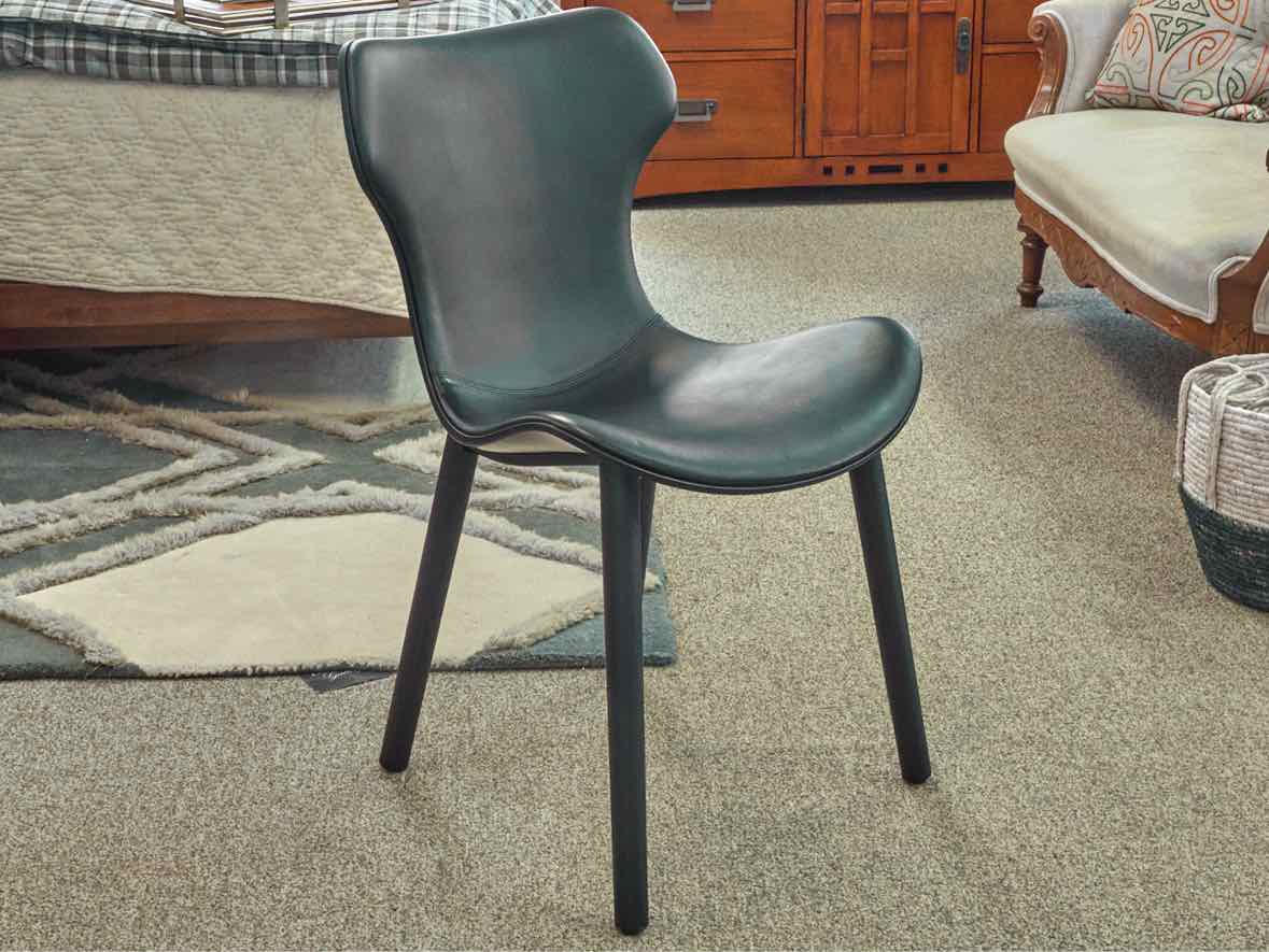 B&B Italia ' Papilio Shell' Black Leather Dining Chairs – Furniture ...